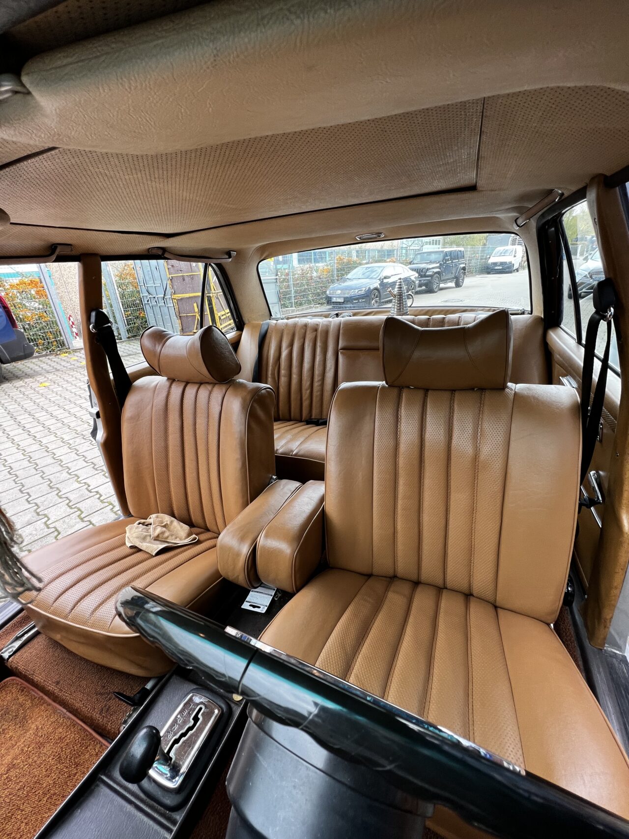 Autosattlerei Berlin - SJS Carstyling Oldtimer Magazin