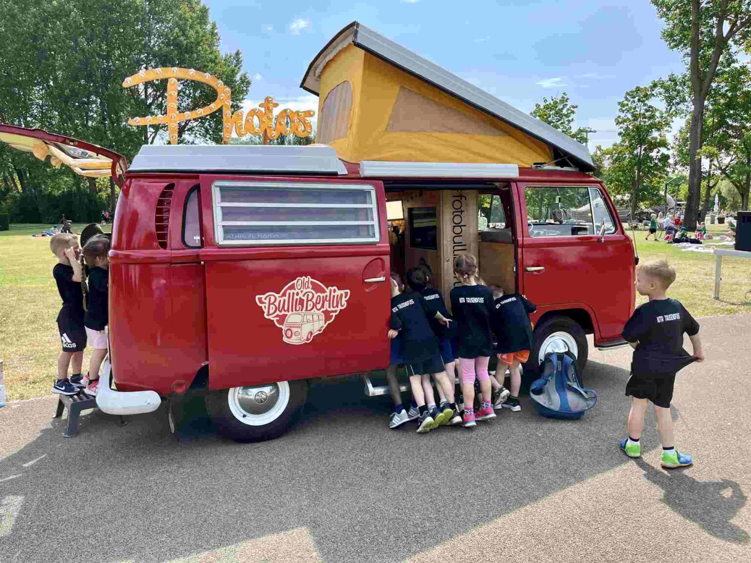 75 Jahre VW Bulli: Exklusiv-Interview mit Old Bulli Berlin