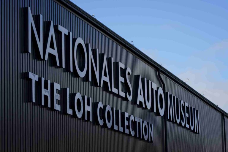 Ausflugstipp: Nationales Automuseum The Loh Collection