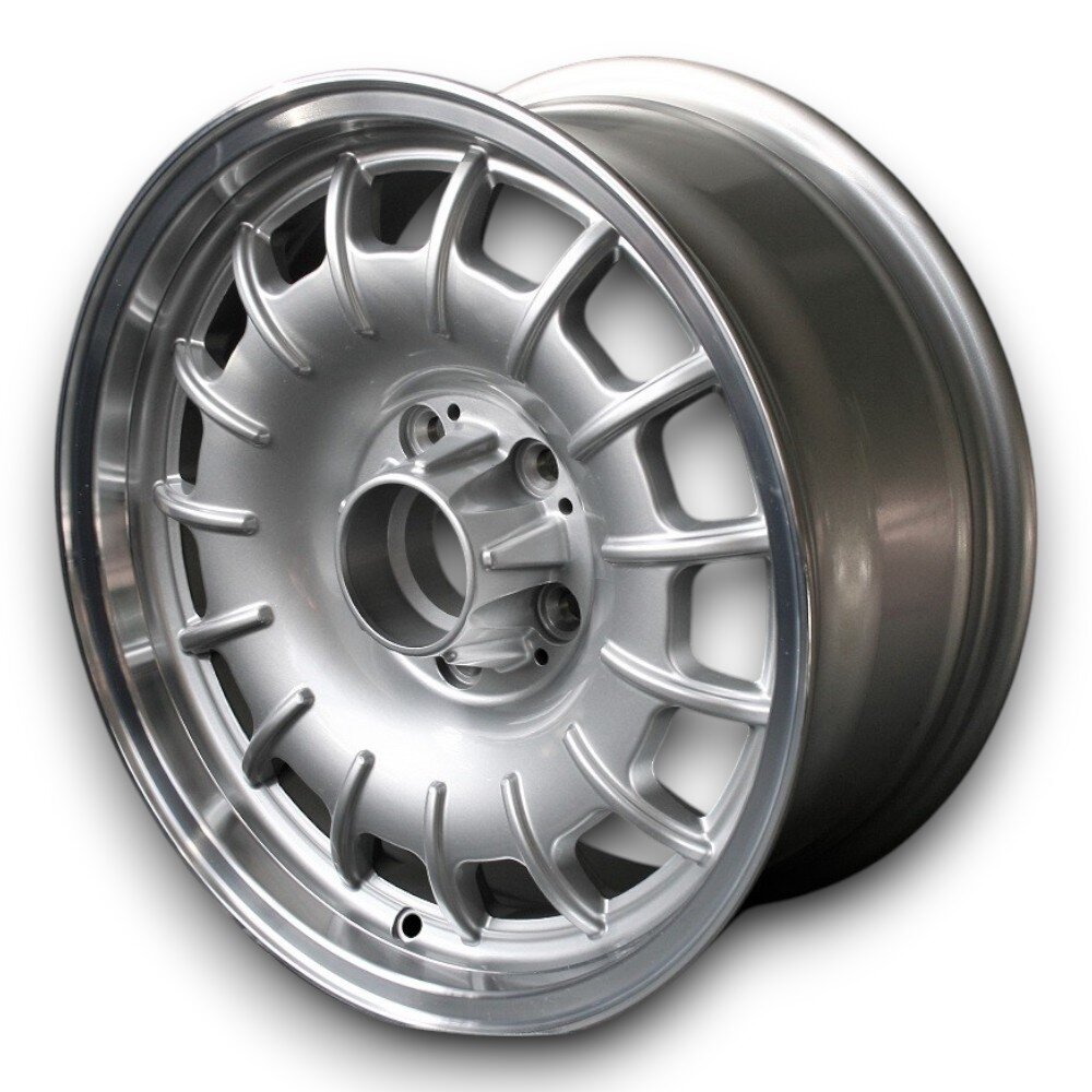 Barock Style Leichtmetallfelge Glanz Silber für Mercedes W109 7x16 ET ...